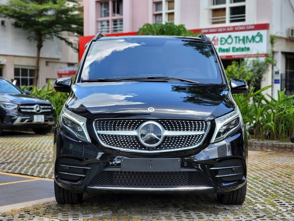 Giá xe lăn bánh Mercedes V250 AMG 2021 - Khuyến mãi mới nhất - Mercedes ...