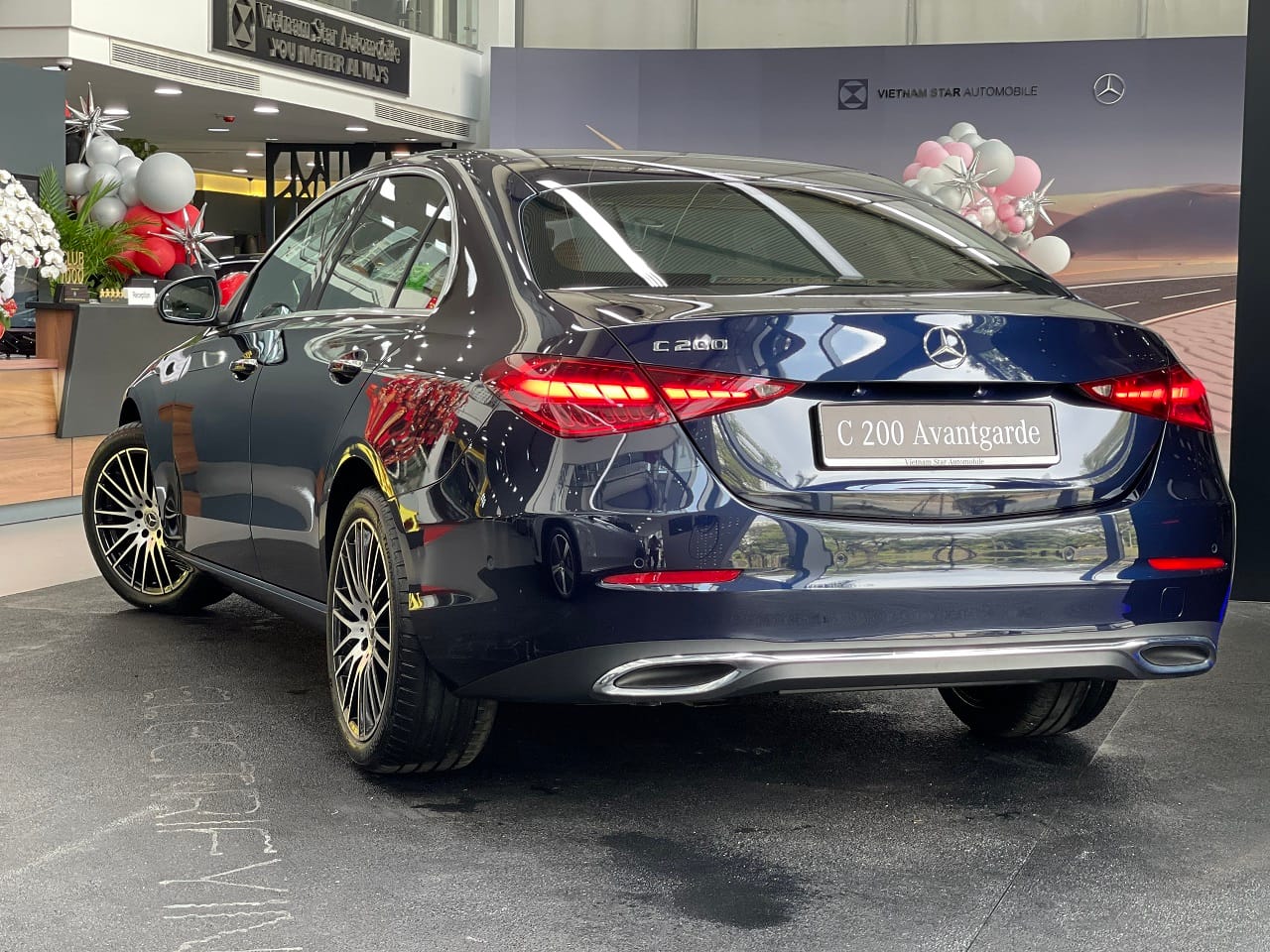 Mercedes C200 Avantgarde Plus Màu Xanh Giao Ngay Giá Tốt