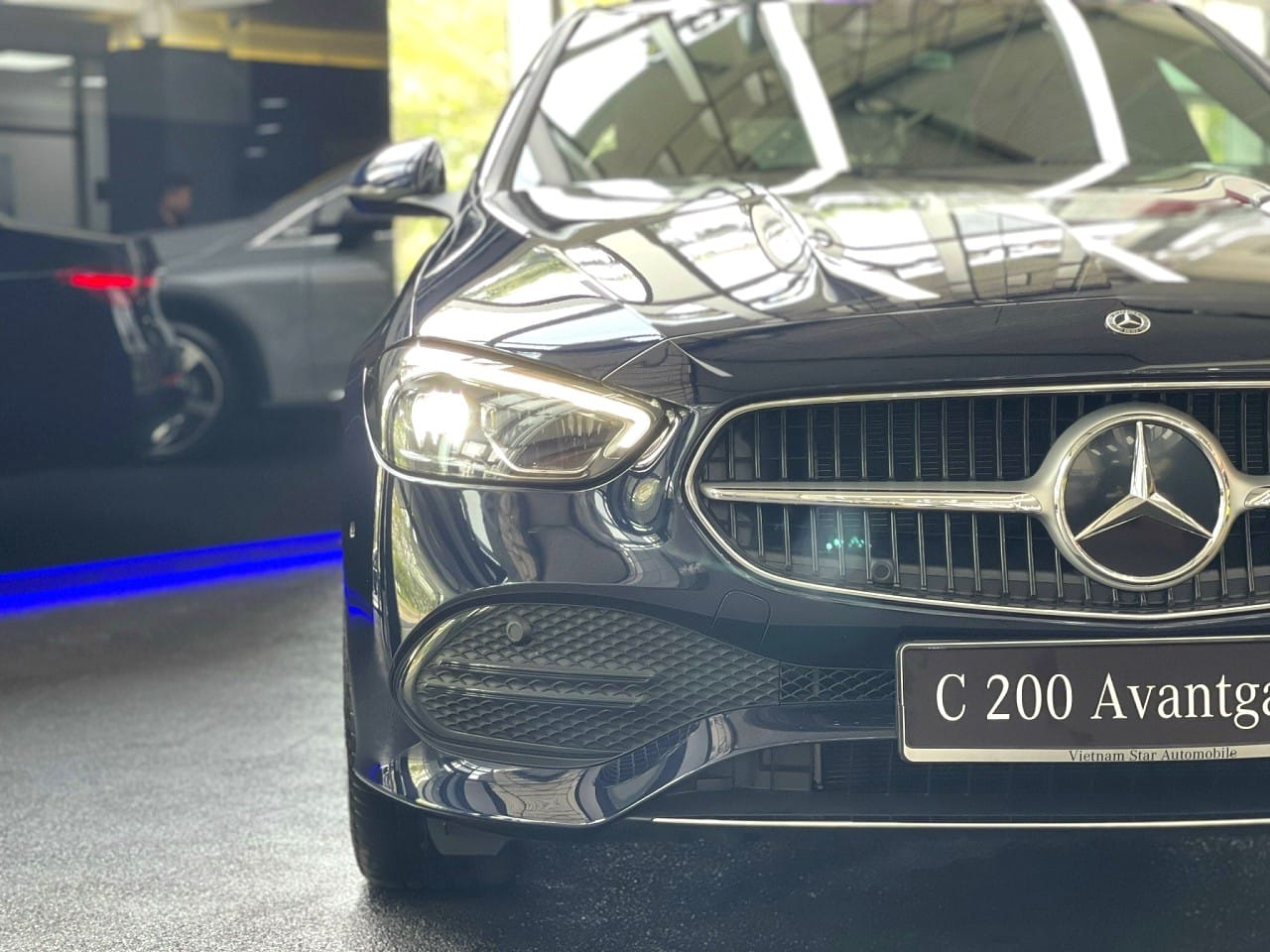 Mercedes C200 Avantgarde Plus Màu Xanh Giao Ngay Giá Tốt