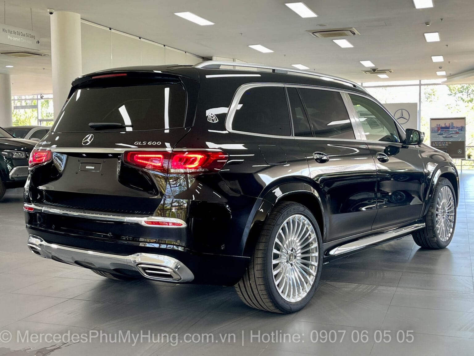 Maybach GLS 600 Màu Đen Duy Nhất 01 Xe Mercedes Phú Mỹ Hưng