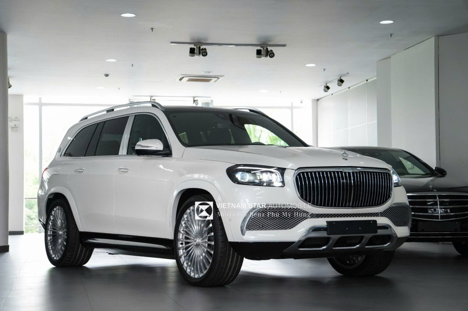 Mercedes-Maybach GLS-Class | SUV Gầm Cao Sang Trọng Đẳng Cấp