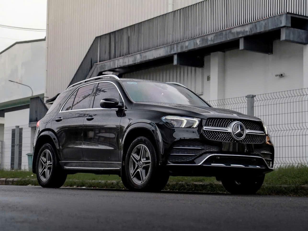 So Sánh Lexus RX350 Và Mercedes GLE 450 | Lựa Chọn Tối Ưu