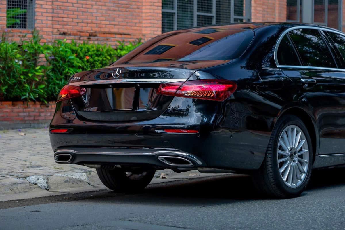 E200 Tại Mercedes Đồng Nai | Giá Xe Lăn Bánh Và Khuyến Mãi