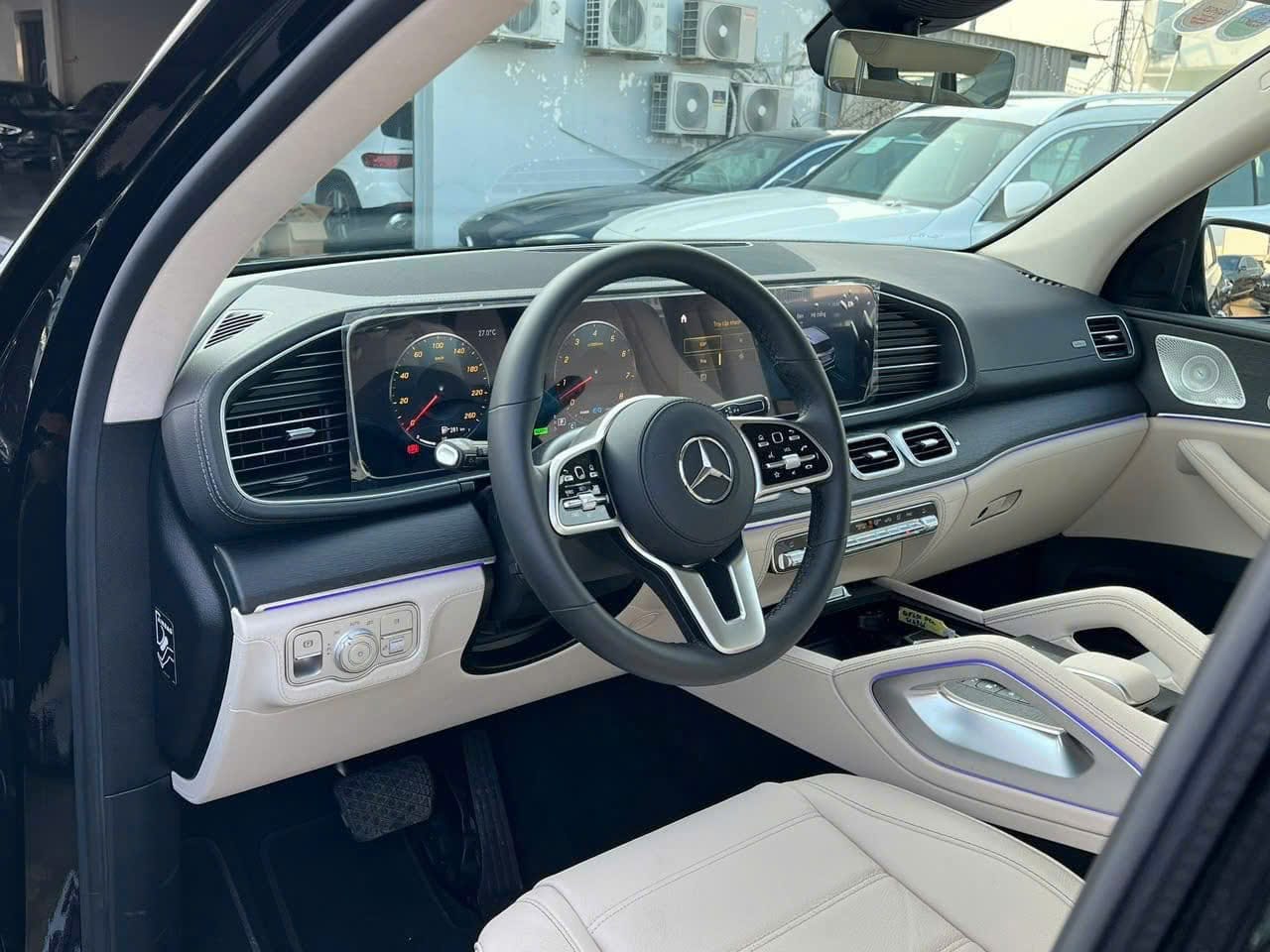 Mercedes GLE 450 Quận 7: SUV Sang Trọng Và Hiệu Suất Mạnh Mẽ