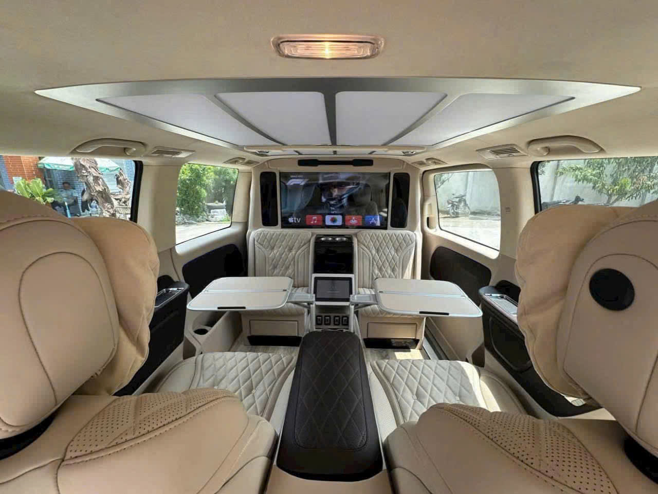 Maybach 7 Chỗ – Đỉnh Cao Của Sự Sang Trọng Và Đẳng Cấp