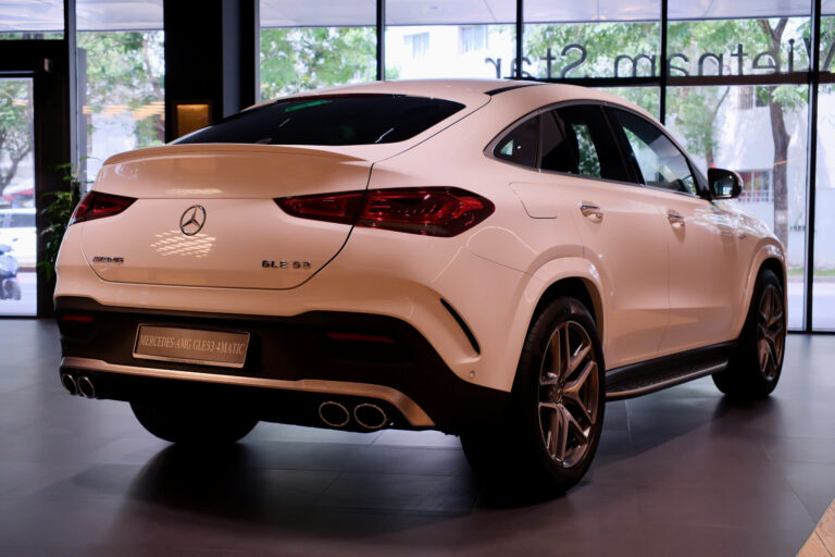 Mercedes-AMG GLE 53 4Matic Coupe : Thể Thao & Công Nghệ 2025
